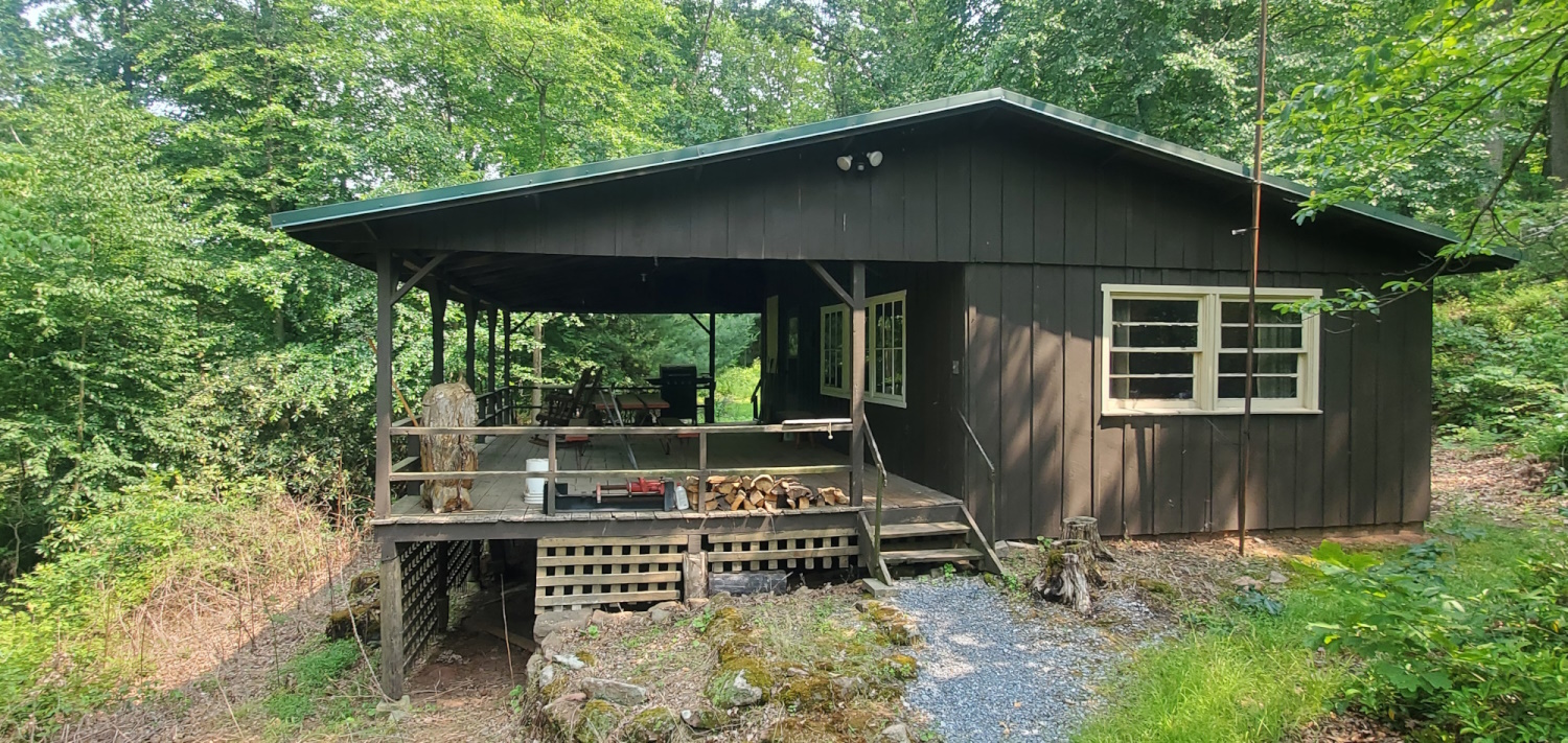 Mack Campmaster Cabin - Pennsylvania Dutch Council Scouting America